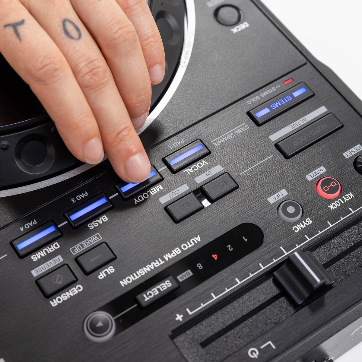 Pioneer DJ DDJ-REV5 4-deck DJ Controller with Stem Separation ...